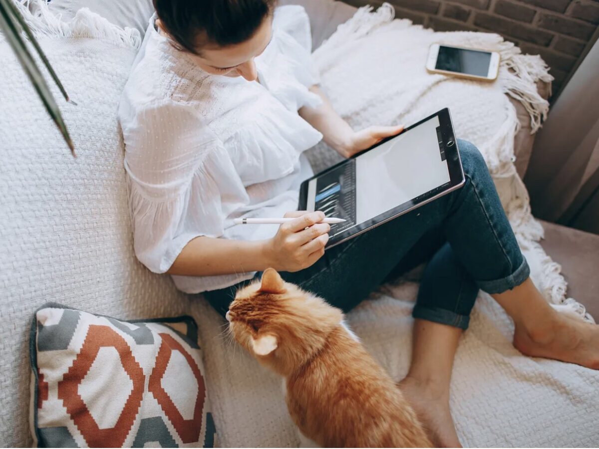 Work from home? 14 ways to be more productive. - The Creative Life