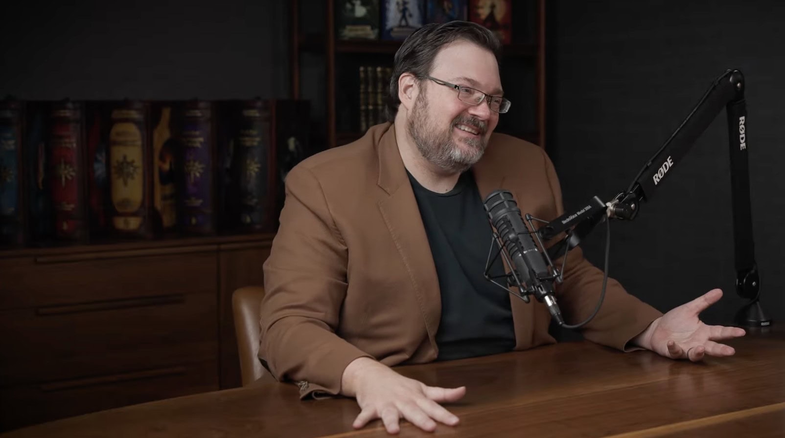 14 things Brandon Sanderson can teach us about writing - The Creative Life